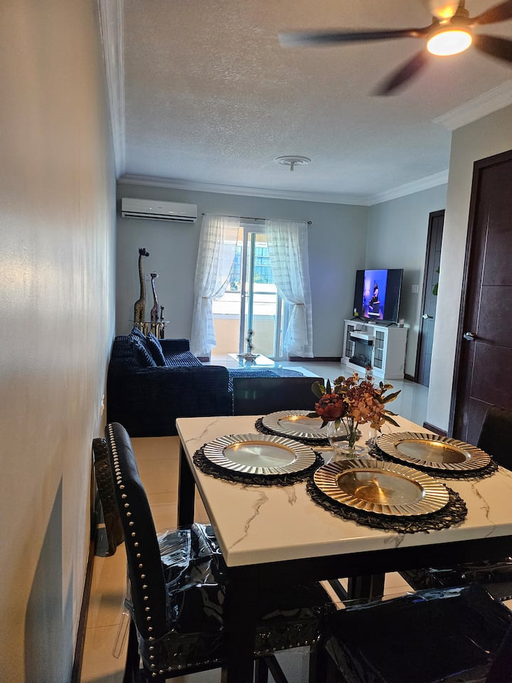 "Golden Triangle". - 京士頓