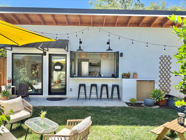 Bright And Airy Garden Suite - Santa Clara, CA