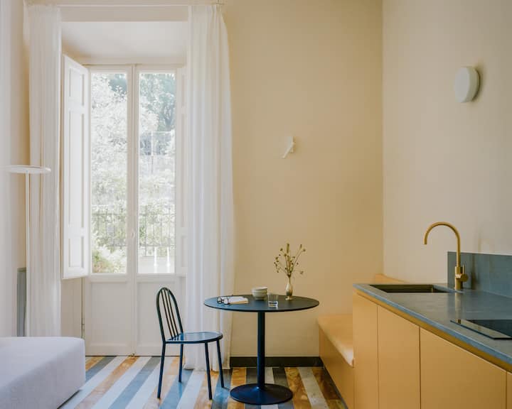 Apartment By A Renowned Architect - Florence