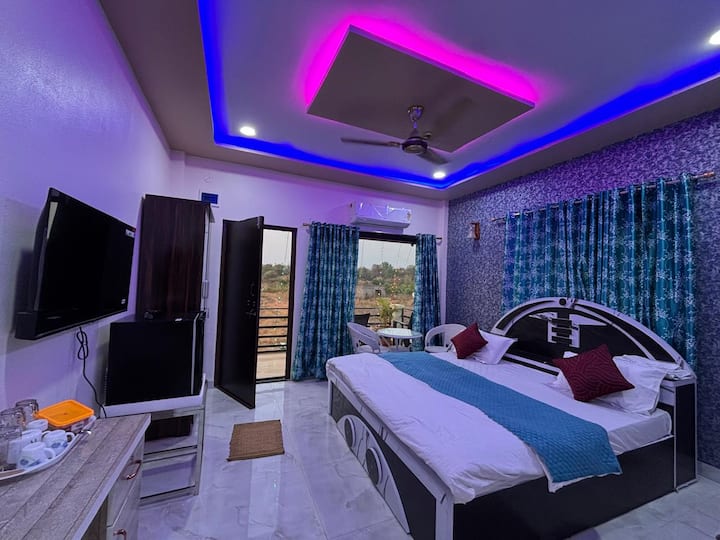 Deluxe Room In Villa Tadoba, Moharli Road - Chandrapur