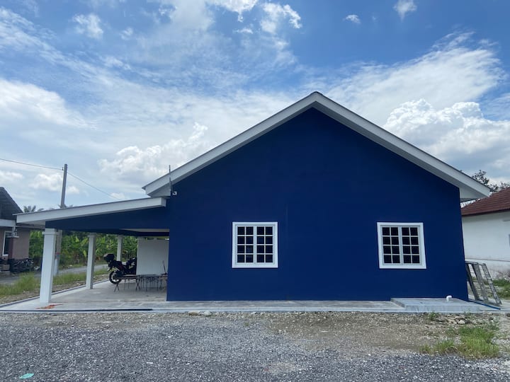 The Blue Homestay Sijangkang - 巴生港