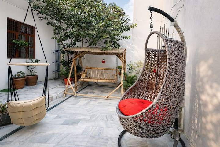 Divine Solace Gf1 (Stay Near Kumbh Mela) - Prayagraj