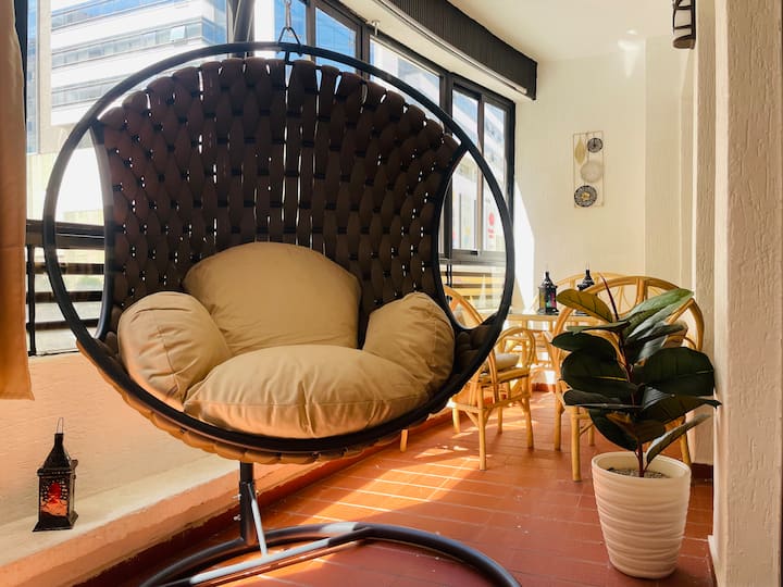 Charme Ancien à Tanger, Balcon Aménagé, Mer à 3min - Tangier