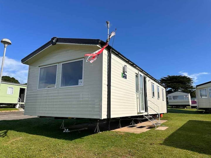 Hellen's Holiday Retreat - Looe