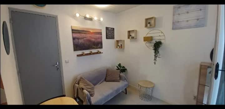 Petit Type 2 En Rdc Centre Ville - Salon-de-Provence