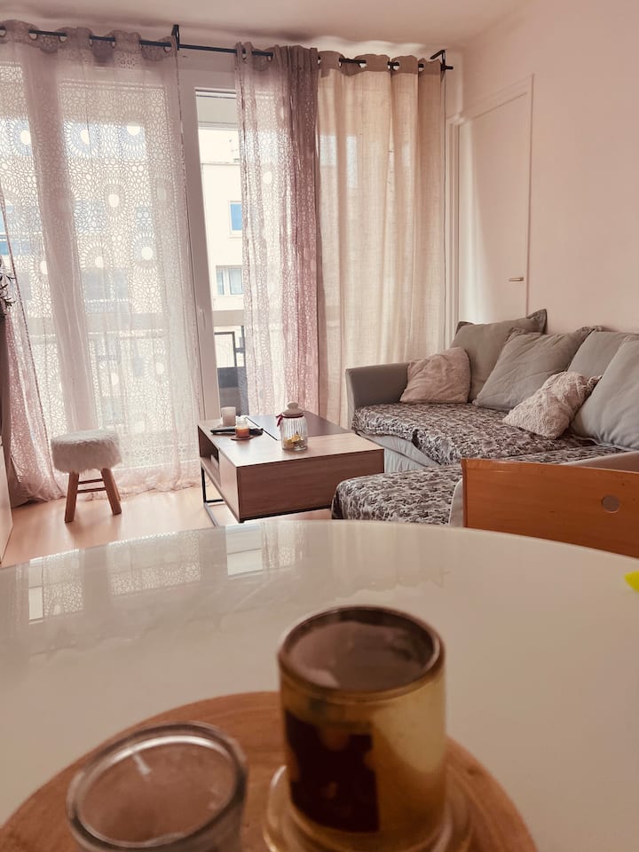 Studio Cosy Très Bien Placé - Caen