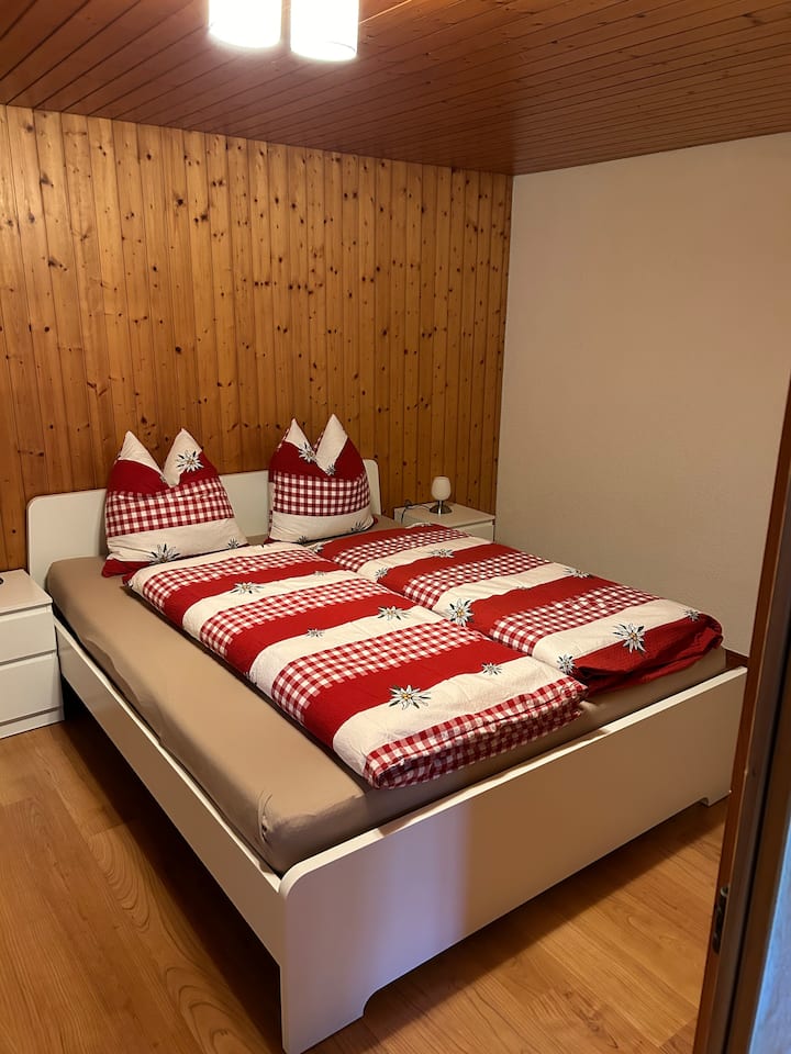Gemütliche 2 Zimmer Wohnung - Ringgenberg