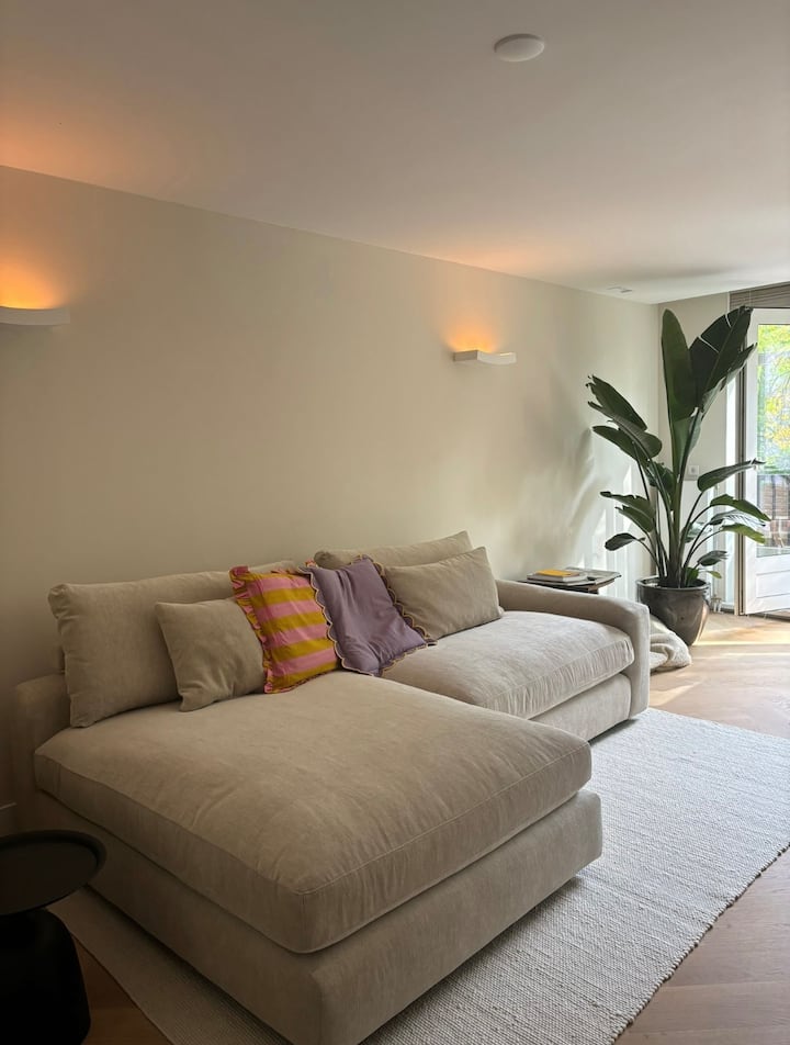 Cozy Apartment With Balcony - Ámsterdam