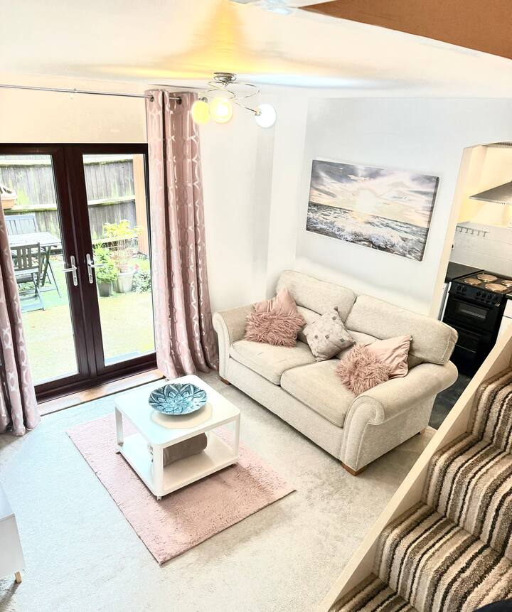 Cozy 1 Bed House, Near Portsmouth, Free Parking - Portsmouth