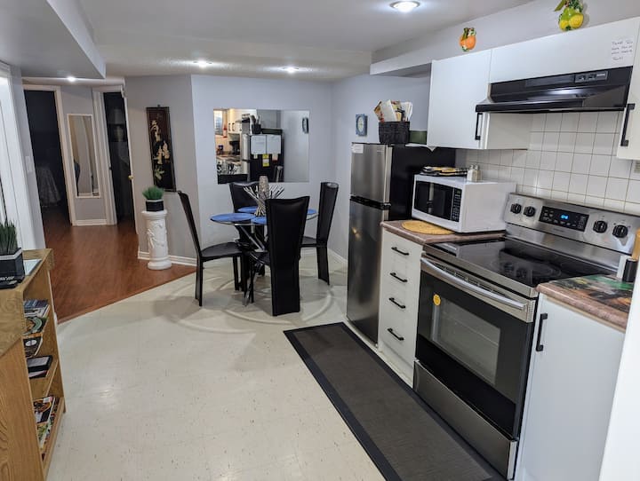 Iris Lynn Place - 2br Bsmt Apartment - Milton