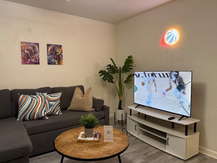 Apt New Comfortable And Youthful Sport - Fort Lauderdale