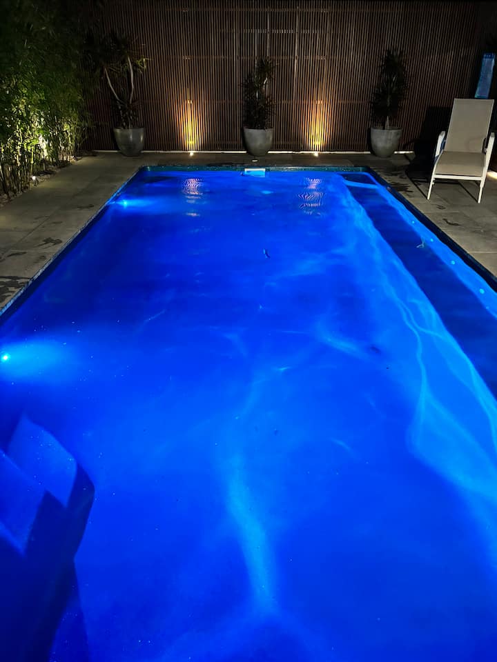 Luxury Airport Residence - 애들레이드