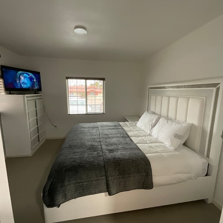 Relax Spot In Central Las Vegas - Las Vegas, NV