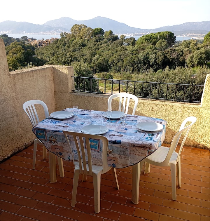 Appartement, Très Belle Vue Mer Pour 4 Personnes - Aéroport Ajaccio Napoléon Bonaparte (AJA)