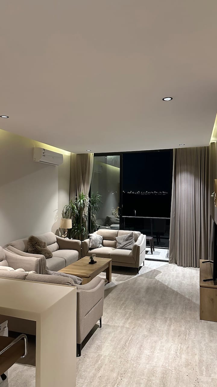 شقه كمبود مع ساحة ألعاب اطفل - Dammam