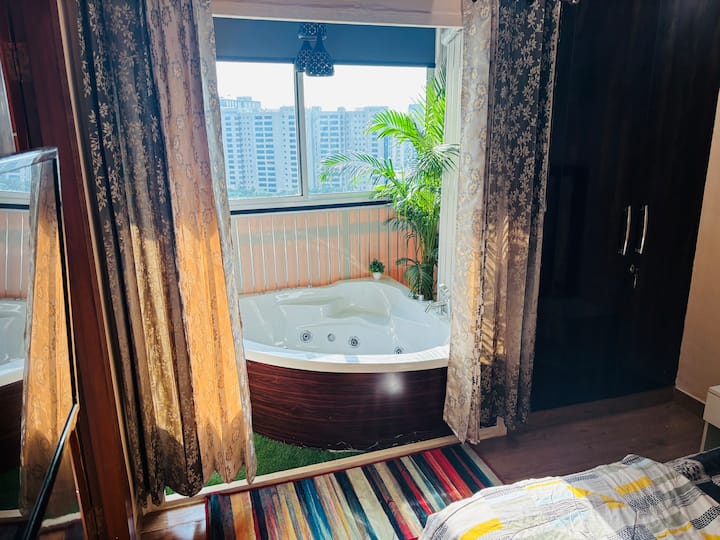 Luxe Crest | Jacuzzi - 