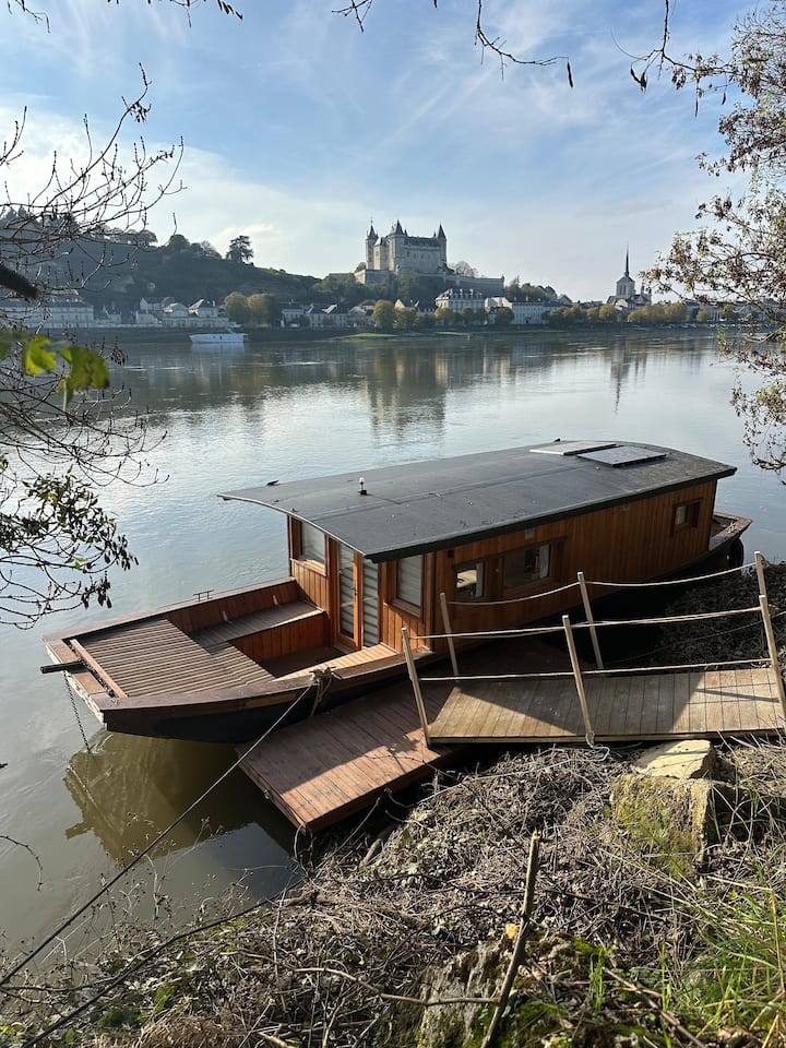 Toue Cabanée Saumur
« La Teranga » - Saumur