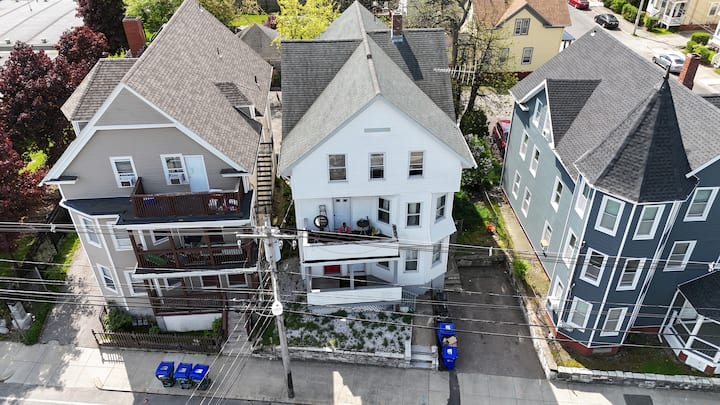 Cozy Home In Providence - Providence, RI