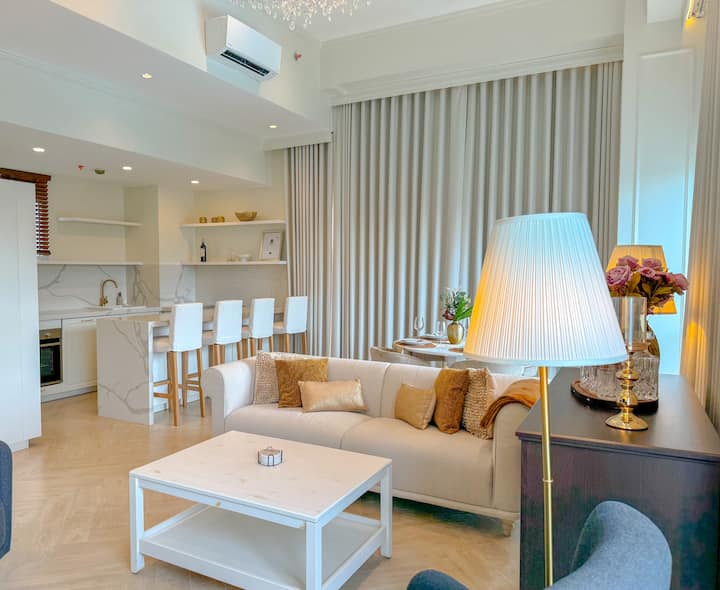 The Suite-luxurious City Skyline - Cebu