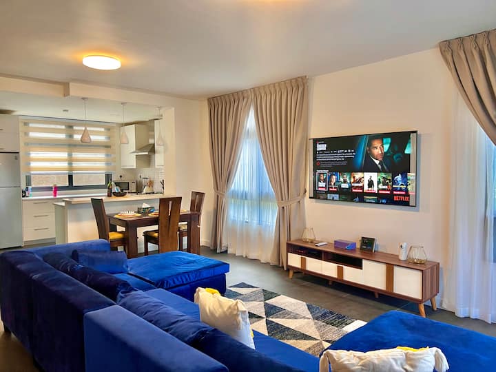 2br Townhome | Fast Wifi + Pool & Generator - Ghana