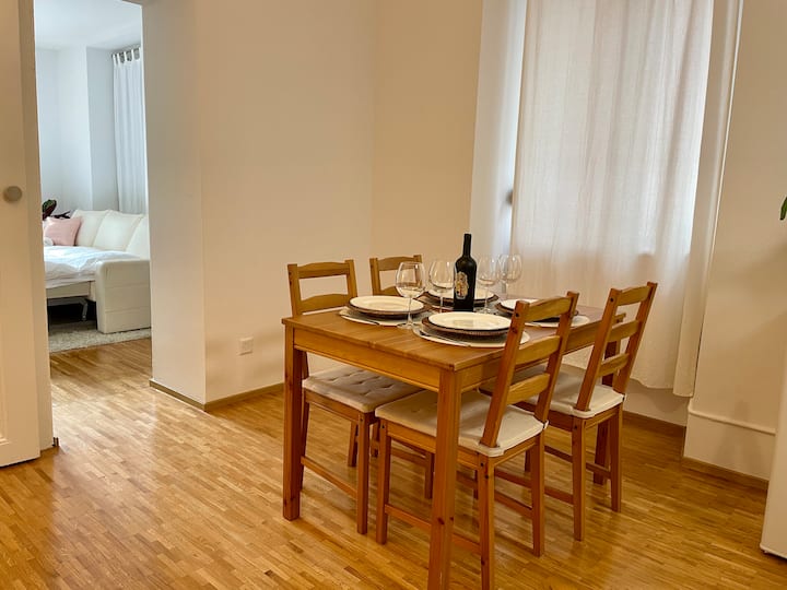 Cozy Retreat In The Heart Of The City - Lausanne