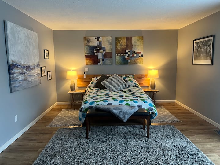 Spacious Guest Suite
Free Cancellation - Cumberland