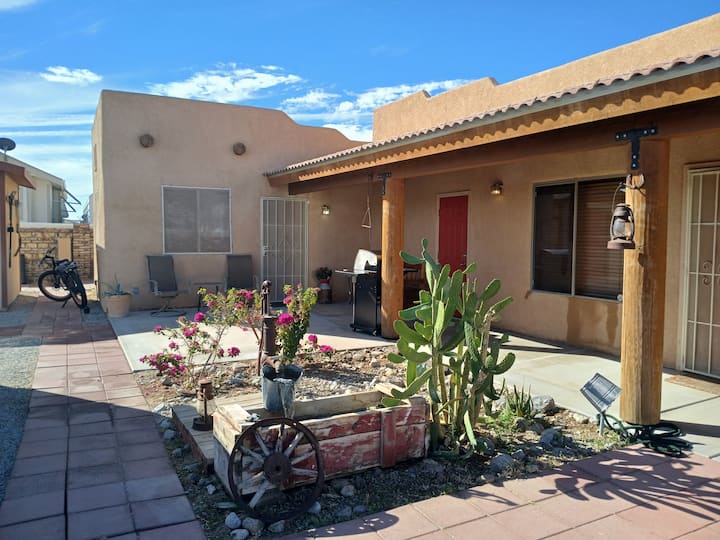 Private Entrance Bedroom With Own Bathroom - Yuma, AZ