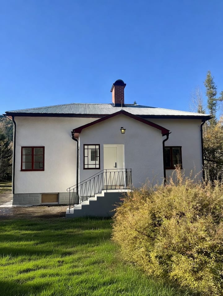 Hus Vid Klarälven – Nära Branäs Och Långberget - Sweden