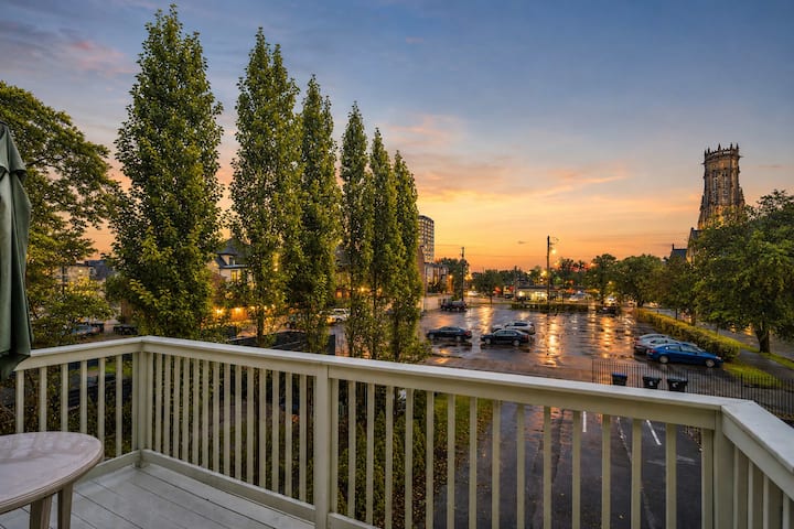 The Hue House | Modern Comfort | Prime Location! - Louisville, KY