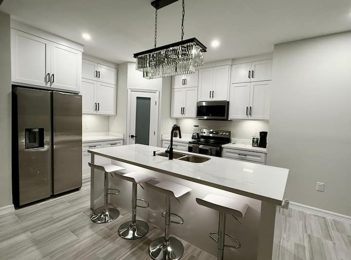 Modern Duplex Near Starbase. - Brownsville
