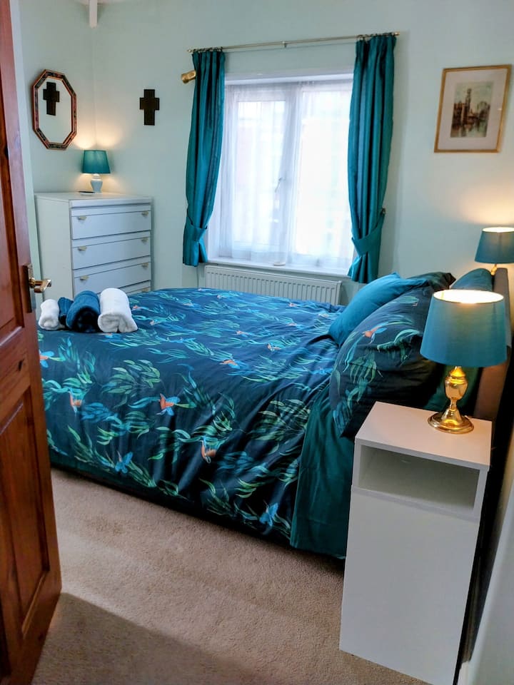 Kingfisher Room, Koinonia Haven - Newark-on-Trent