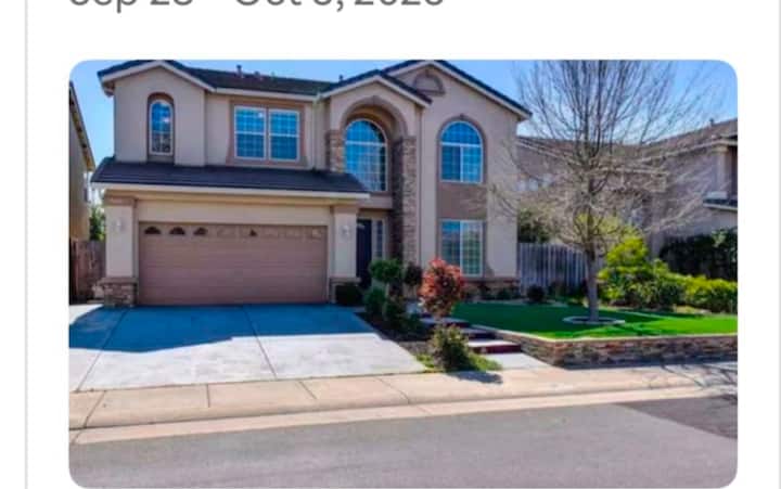 Elk Grove Nice House 3000sft - Elk Grove, CA