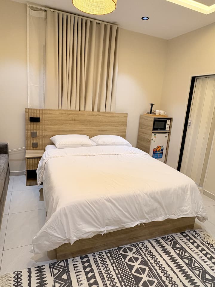 استيديو بأثاث أنيق لليلة مميزة - Jeddah