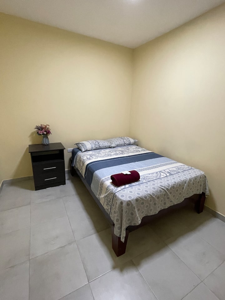 Cómodo Y Elegante Apartamento Céntrico Con Garage - Santo Domingo