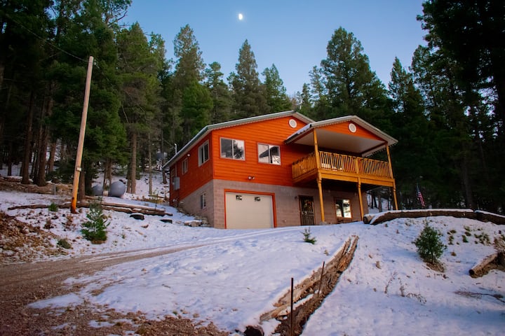 “El Comisario Explorer’s Lodge” - Cloudcroft, NM
