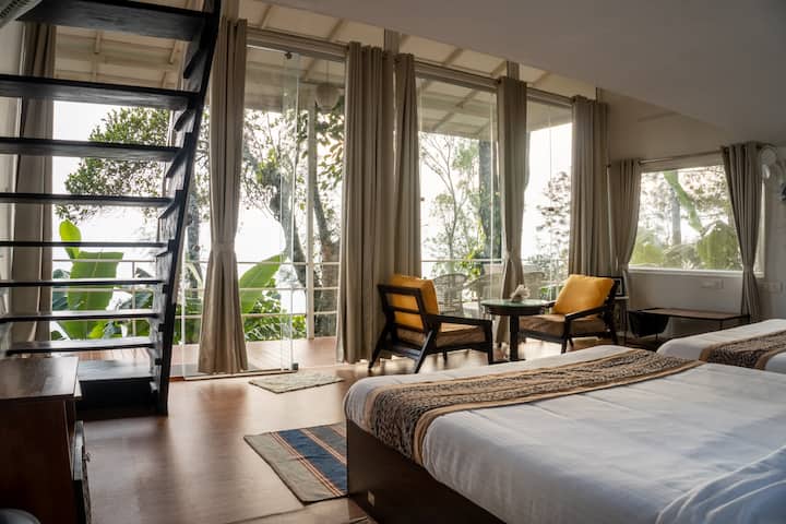 Tipperary Sunset Cabin - With Sunset & City Views - Yercaud