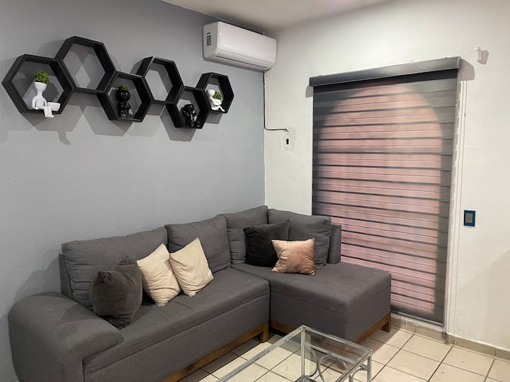 Hermosa Residencia En Tlaquepaque - Miguel Hidalgo y Costilla Guadalajara Airport (GDL)