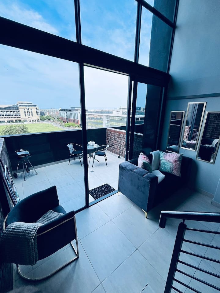 The 509 Umhlanga Loft - Umhlanga