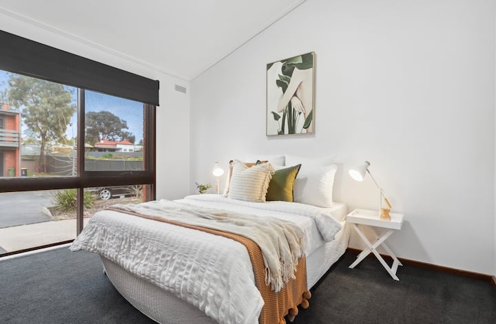 Arnold’s Retreat - Bendigo