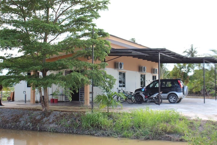 House Of Hilir Island - Arau