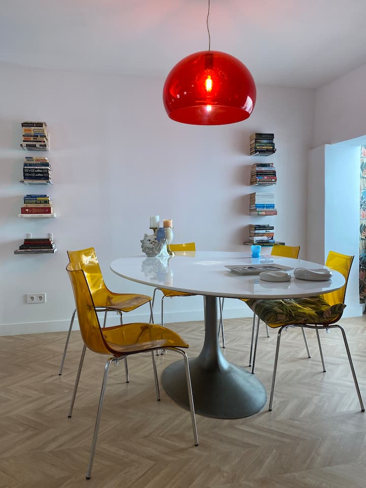 3 éTages, 200 M² - 2 Chambrs, 3 Bainoirs +Terrasse - Sueca