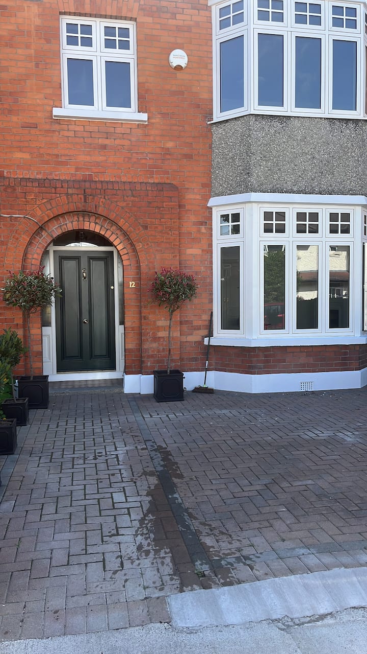 Terenure Stay / Easy City Access - Dublin