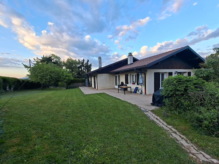 Villa Au Pied Des Montagnes - La Roche-sur-Foron