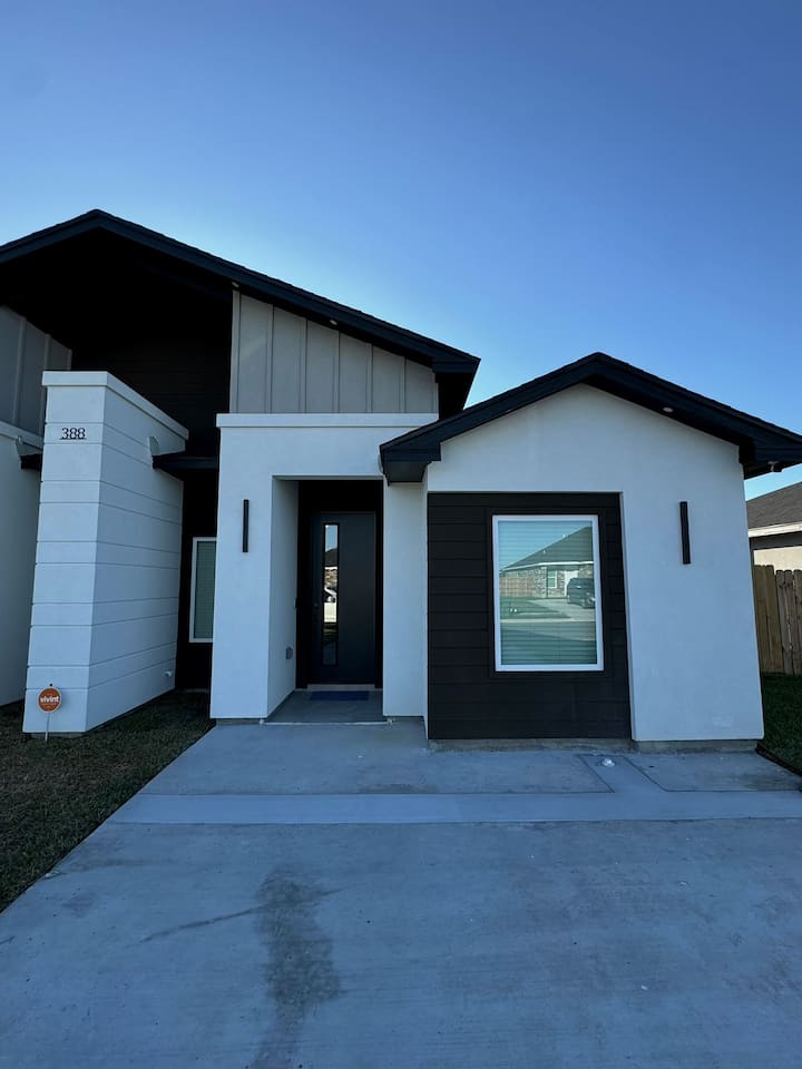Home Near Space X! Launchpad Living! Unit B - Brownsville, TX
