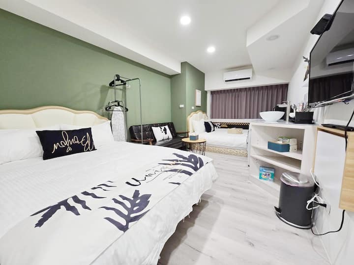 Ximending Mrt 2mins 타이베이 시먼 딩2~4人~陽光電梯房~寧靜獨立門戶～簡約1 - Taipei City