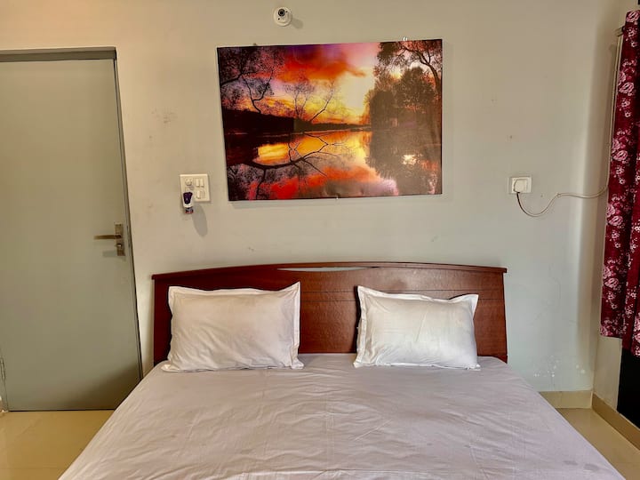 Peaceful, Private, Perfect 2bhk - Patna