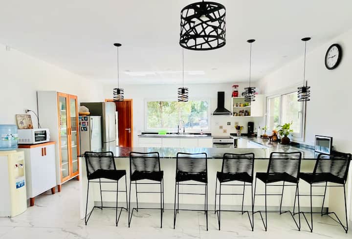 Casa Delfos En Alquiler - Pinamar