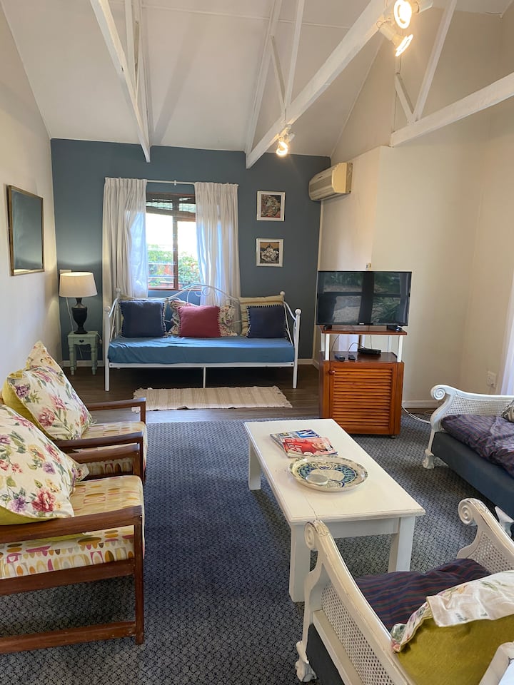 Cottage, 1 Bedroom - East London