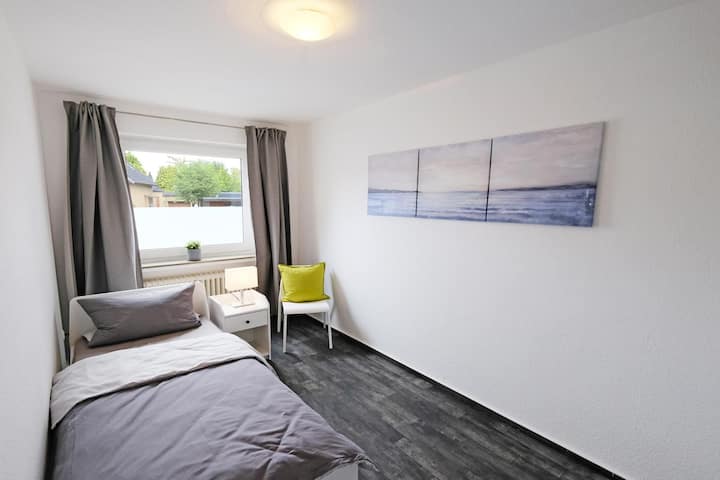 *Stylische Monteurwohnung In Del Bei Bremen* - Bremen