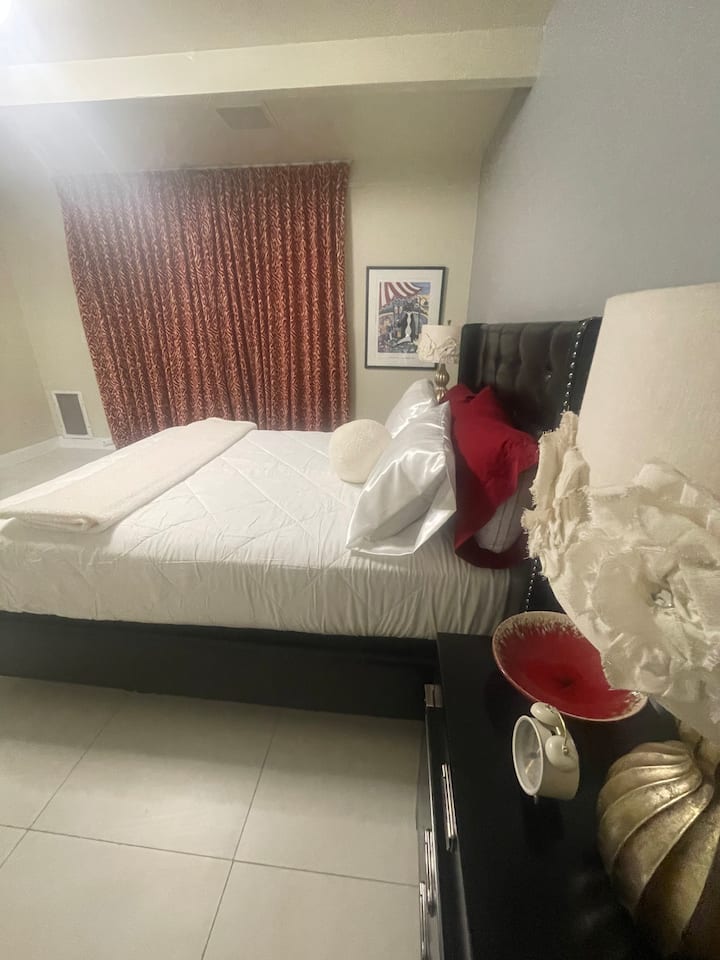 Country Club Desert Paradise- Dog Friendly Rental - Bermuda Dunes, CA